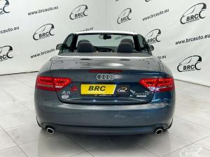 Pelēks Audi A5 2009 Viļņa, ar dzinēja tilpumu 2.97 L un nobraukumu 281 tūkst. km par 6950 €, foto 28 vietnē AUTOMOTO.COM.LV