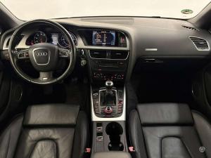Grey Audi A5 2010 in Marijampole, with an engine capacity of 1.98 L and mileage of 177 thousand km for 6999 €, photo 30 on AUTOMOTO.COM.LV