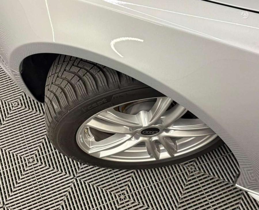 Grey Audi A5 2010 in Marijampole, with an engine capacity of 1.98 L and mileage of 177 thousand km for 6999 €, photo 31 on AUTOMOTO.COM.LV