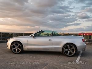 Grey Audi A5 2011 in Parnu, with an engine capacity of 1.80 L and mileage of 258 thousand km for 7999 €, photo 6 on AUTOMOTO.COM.LV