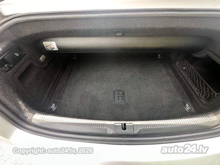 Grey Audi A5 2011 in Parnu, with an engine capacity of 1.80 L and mileage of 258 thousand km for 7999 €, photo 27 on AUTOMOTO.COM.LV
