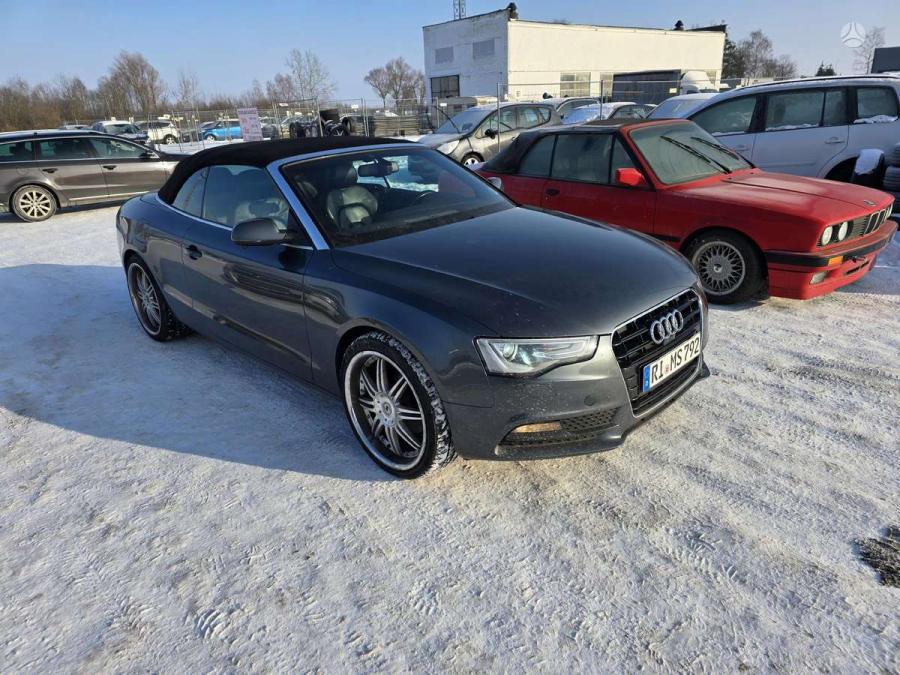 Pelēks Audi A5 2012 Marijampole, ar dzinēja tilpumu 2.97 L un nobraukumu 280 tūkst. km par 10300 €, foto 1 vietnē AUTOMOTO.COM.LV