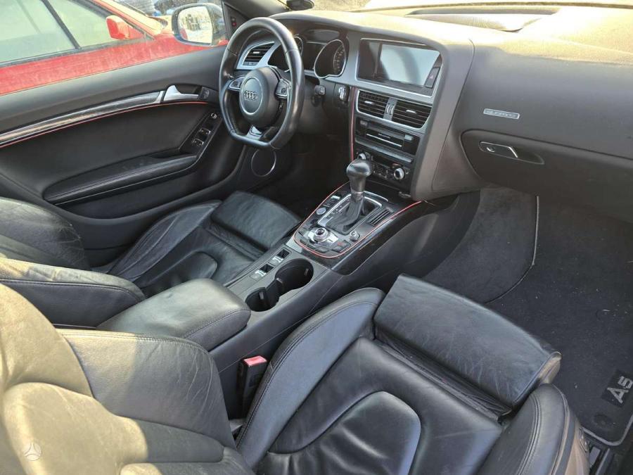 Pelēks Audi A5 2012 Marijampole, ar dzinēja tilpumu 2.97 L un nobraukumu 280 tūkst. km par 10300 €, foto 13 vietnē AUTOMOTO.COM.LV