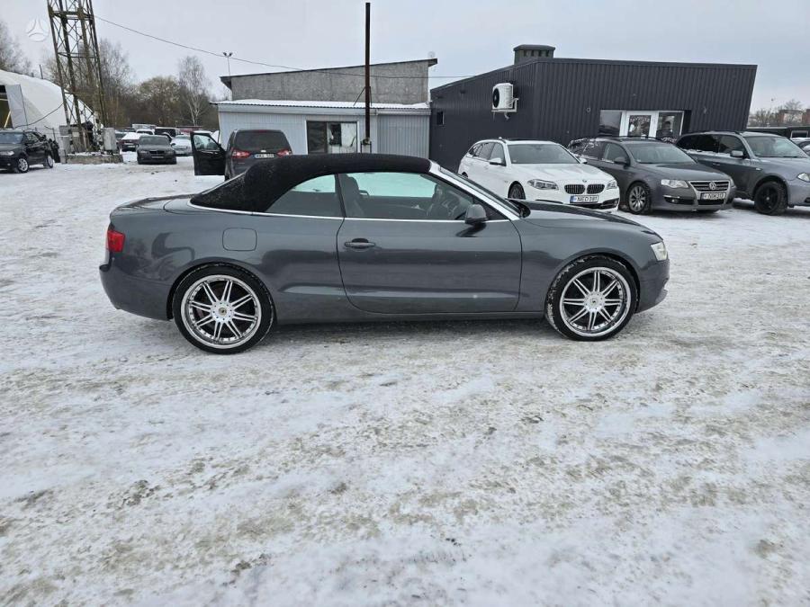 Grey Audi A5 2012 in Marijampole, with an engine capacity of 2.97 L and mileage of 280 thousand km for 10300 €, photo 8 on AUTOMOTO.COM.LV