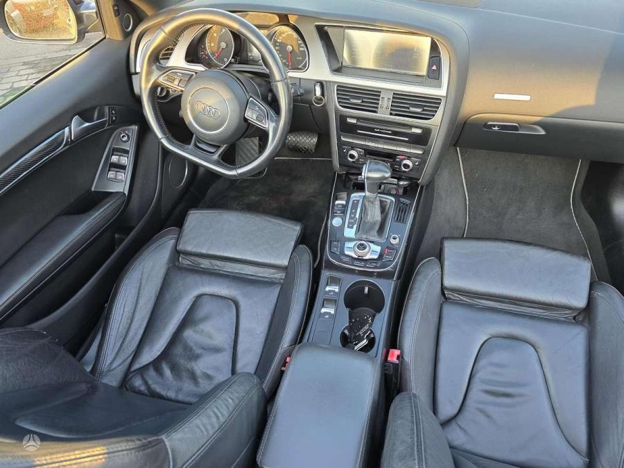 Pelēks Audi A5 2012 Marijampole, ar dzinēja tilpumu 2.97 L un nobraukumu 280 tūkst. km par 8800 €, foto 14 vietnē AUTOMOTO.COM.LV