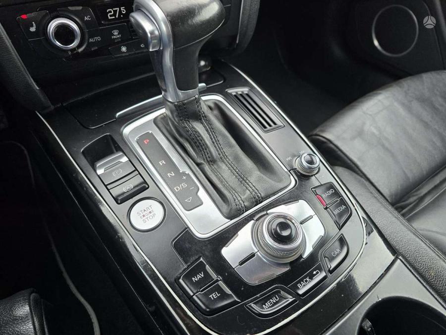 Pelēks Audi A5 2012 Marijampole, ar dzinēja tilpumu 2.97 L un nobraukumu 280 tūkst. km par 8800 €, foto 23 vietnē AUTOMOTO.COM.LV
