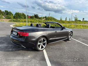 Grey Audi A5 2016 in Saue, with an engine capacity of 2.00 L and mileage of 235 thousand km for 14795 €, photo 12 on AUTOMOTO.COM.LV