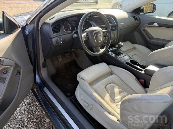 Pelēks Audi A5 2007 Rīga, ar dzinēja tilpumu 3.00 L un nobraukumu 207 tūkst. km par 6990 €, foto 9 vietnē AUTOMOTO.COM.LV