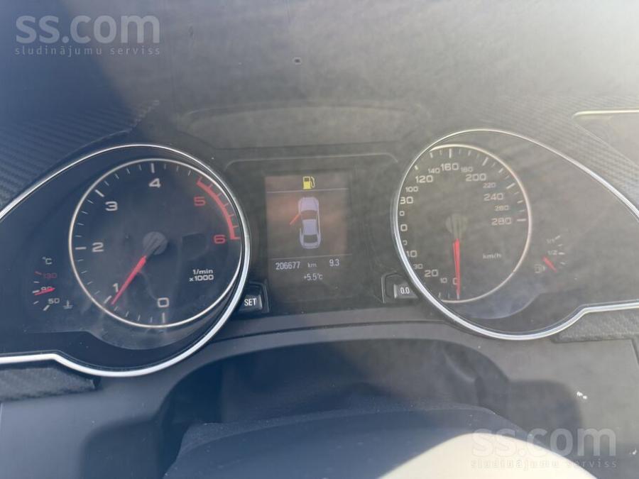 Pelēks Audi A5 2007 Rīga, ar dzinēja tilpumu 3.00 L un nobraukumu 207 tūkst. km par 6990 €, foto 11 vietnē AUTOMOTO.COM.LV