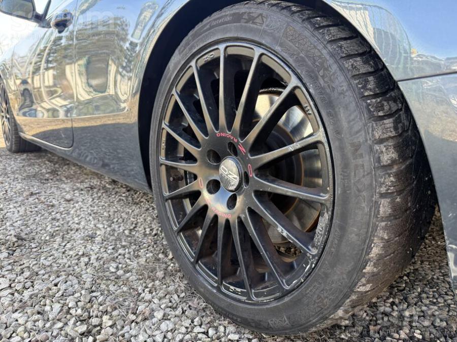 Pelēks Audi A5 2007 Rīga, ar dzinēja tilpumu 3.00 L un nobraukumu 207 tūkst. km par 6990 €, foto 12 vietnē AUTOMOTO.COM.LV