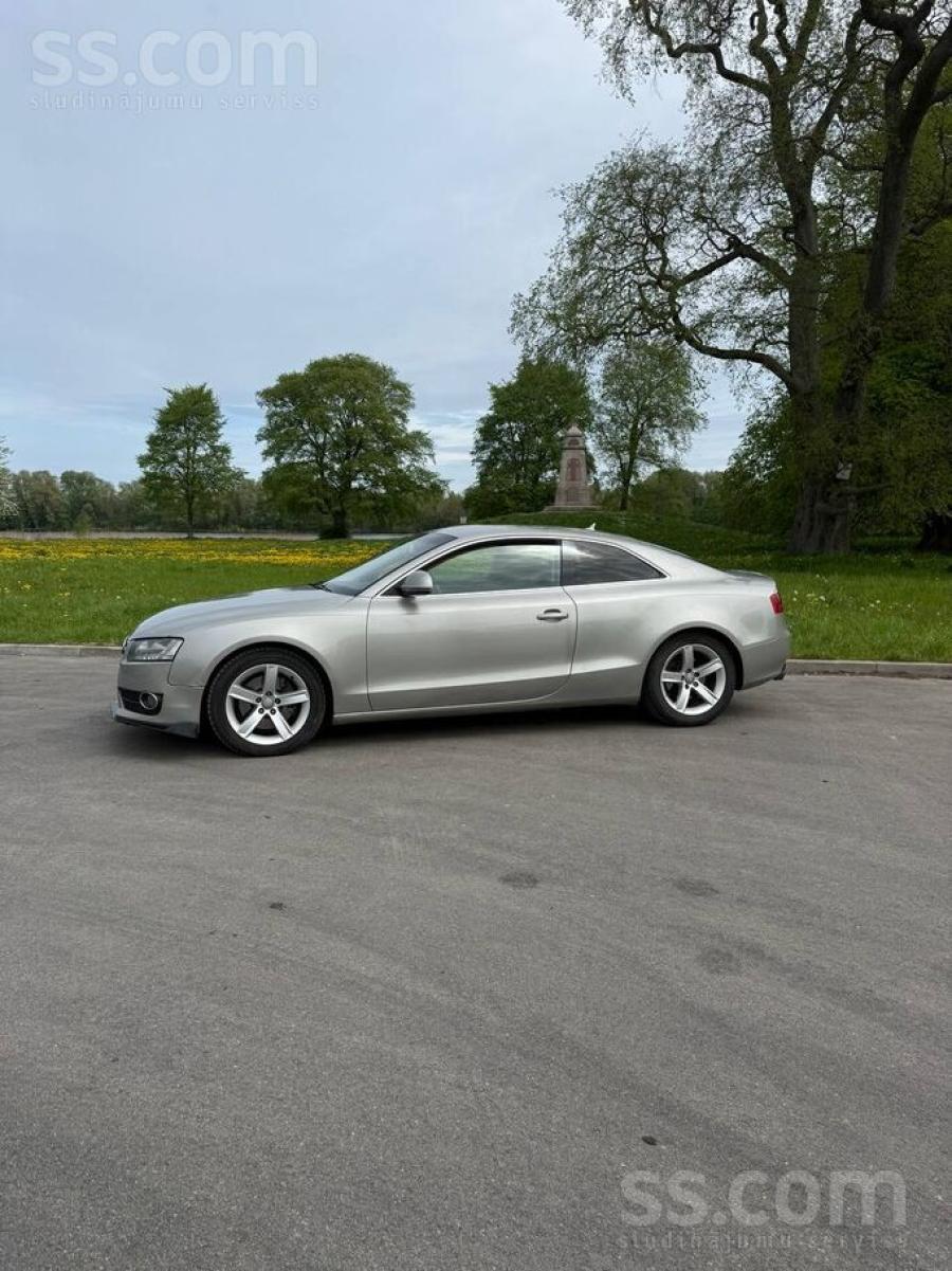 Pelēks Audi A5 2007 Rīga, ar dzinēja tilpumu 3.00 L un nobraukumu 339 tūkst. km par 6200 €, foto 4 vietnē AUTOMOTO.COM.LV