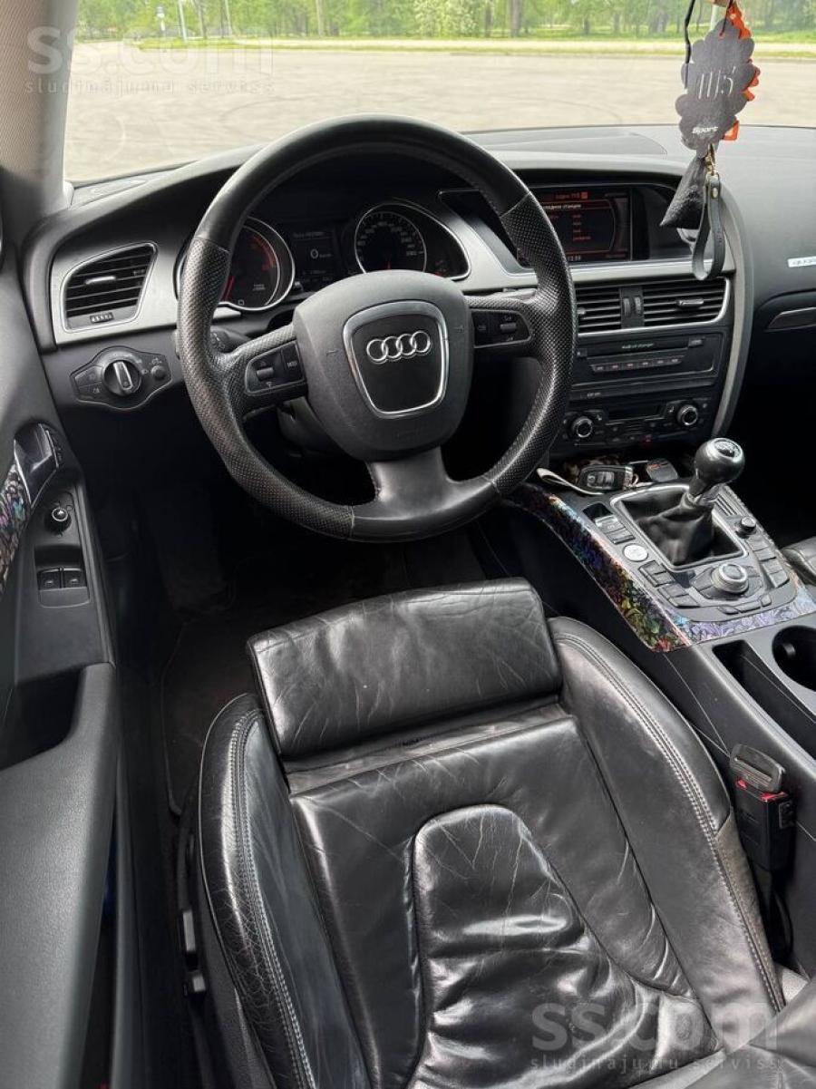 Pelēks Audi A5 2007 Rīga, ar dzinēja tilpumu 3.00 L un nobraukumu 339 tūkst. km par 6200 €, foto 9 vietnē AUTOMOTO.COM.LV