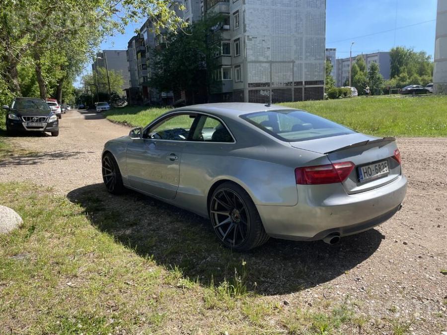 Pelēks Audi A5 2007 Bauska, ar dzinēja tilpumu 3.00 L un nobraukumu 593 tūkst. km par 5200 €, foto 3 vietnē AUTOMOTO.COM.LV