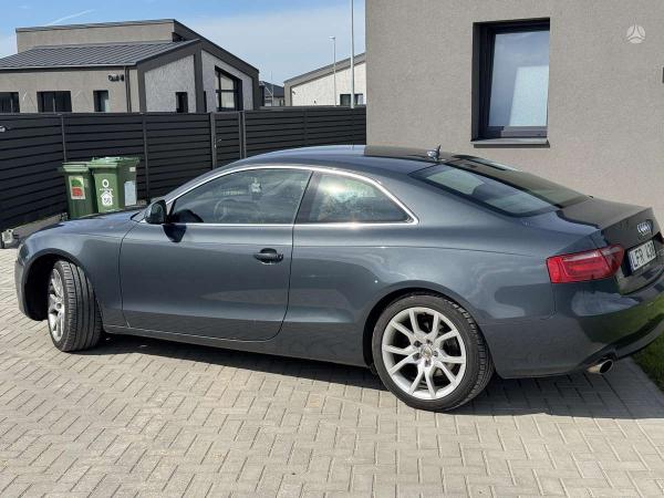 Pelēks Audi A5 2007 Viļņa, ar dzinēja tilpumu 2.97 L un nobraukumu 321 tūkst. km par 5900 €, foto 2 vietnē AUTOMOTO.COM.LV