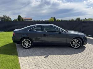 Grey Audi A5 2007 in Vilnius, with an engine capacity of 2.97 L and mileage of 321 thousand km for 5900 €, photo 5 on AUTOMOTO.COM.LV