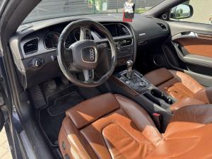 Grey Audi A5 2007 in Vilnius, with an engine capacity of 2.97 L and mileage of 321 thousand km for 5900 €, photo 6 on AUTOMOTO.COM.LV