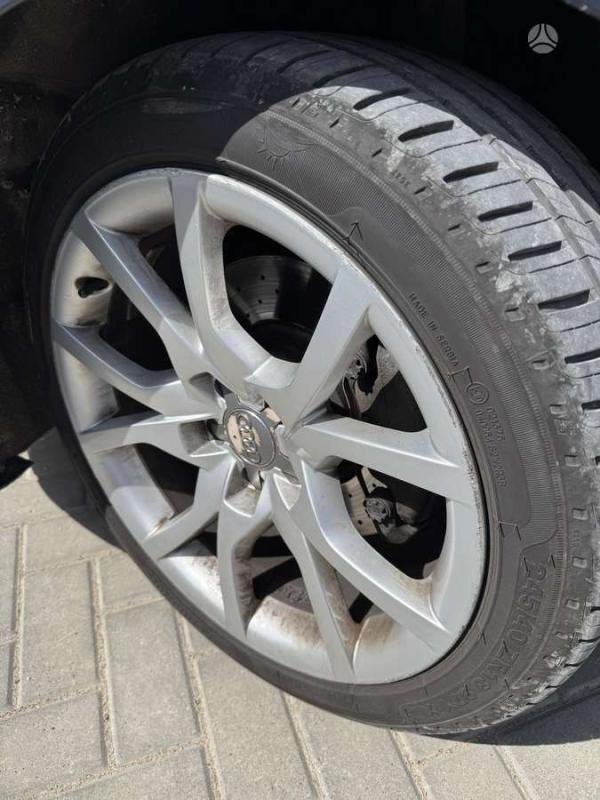 Pelēks Audi A5 2007 Viļņa, ar dzinēja tilpumu 2.97 L un nobraukumu 321 tūkst. km par 5900 €, foto 6 vietnē AUTOMOTO.COM.LV
