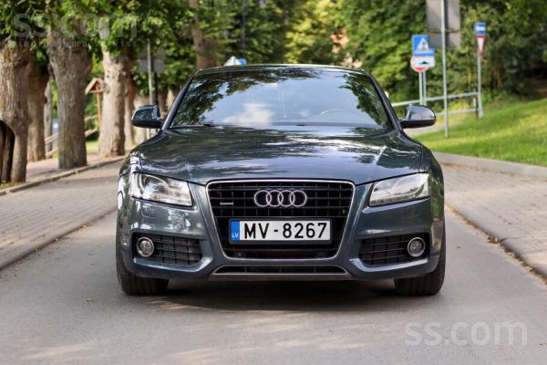 Pelēks Audi A5 2007 Bauska, ar dzinēja tilpumu 3.00 L un nobraukumu 305 tūkst. km par 7000 €, foto 1 vietnē AUTOMOTO.COM.LV