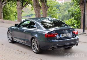 Grey Audi A5 2007 in Bauska, with an engine capacity of 3.00 L and mileage of 305 thousand km for 7000 €, photo 4 on AUTOMOTO.COM.LV