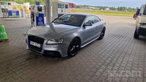 Pelēks Audi A5 2007 Rīga, ar dzinēja tilpumu 3.00 L un nobraukumu 342 tūkst. km par 4500 €, foto  vietnē AUTOMOTO.COM.LV