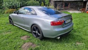 Pelēks Audi A5 2007 Rīga, ar dzinēja tilpumu 3.00 L un nobraukumu 342 tūkst. km par 4500 €, foto 6 vietnē AUTOMOTO.COM.LV