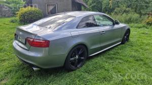 Pelēks Audi A5 2007 Rīga, ar dzinēja tilpumu 3.00 L un nobraukumu 342 tūkst. km par 4500 €, foto 8 vietnē AUTOMOTO.COM.LV