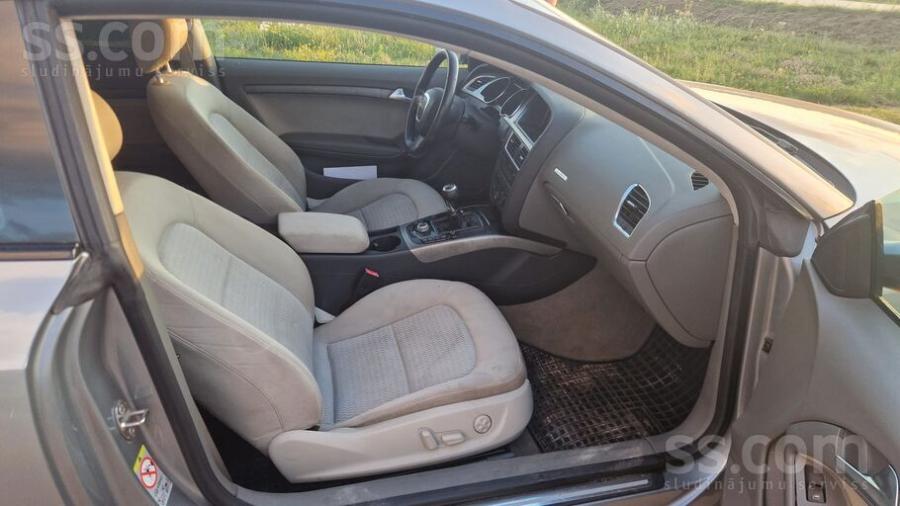 Pelēks Audi A5 2007 Rīga, ar dzinēja tilpumu 3.00 L un nobraukumu 342 tūkst. km par 4500 €, foto 13 vietnē AUTOMOTO.COM.LV