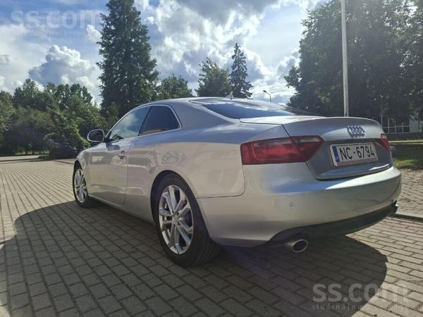 Grey Audi A5 2007 in Ogre, with an engine capacity of 2.70 L and mileage of 304 thousand km for 4958 €, photo 1 on AUTOMOTO.COM.LV