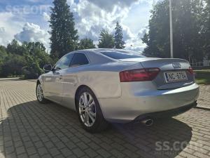 Pelēks Audi A5 2007 Ogre, ar dzinēja tilpumu 2.70 L un nobraukumu 304 tūkst. km par 4958 €, foto  vietnē AUTOMOTO.COM.LV