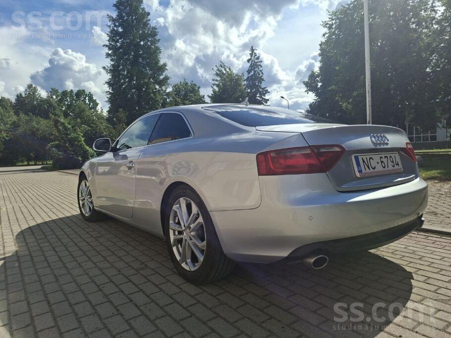 Pelēks Audi A5 2007 Ogre, ar dzinēja tilpumu 2.70 L un nobraukumu 304 tūkst. km par 4958 €, foto 1 vietnē AUTOMOTO.COM.LV