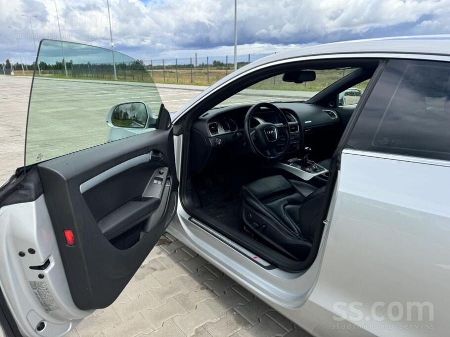 Pelēks Audi A5 2007 Valmiera, ar dzinēja tilpumu 3.00 L un nobraukumu 280 tūkst. km par 6290 €, foto 9 vietnē AUTOMOTO.COM.LV