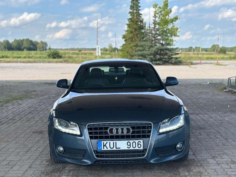 Grey Audi A5 2007 in Salcininkai, with an engine capacity of 2.70 L and mileage of 387 thousand km for 5200 €, photo 11 on AUTOMOTO.COM.LV