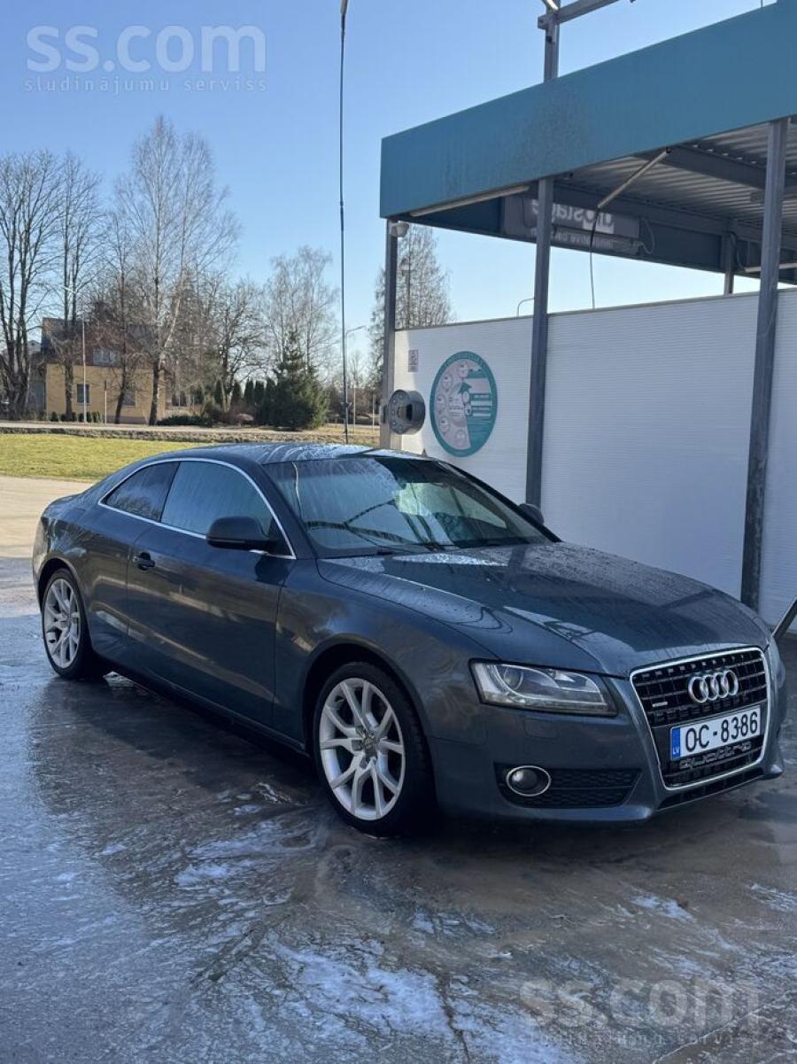 Grey Audi A5 2007 in Jekabpils, with an engine capacity of 3.00 L and mileage of 363 thousand km for 4600 €, photo 1 on AUTOMOTO.COM.LV