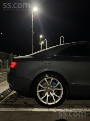 Grey Audi A5 2007 in Jekabpils, with an engine capacity of 3.00 L and mileage of 363 thousand km for 4600 €, photo 4 on AUTOMOTO.COM.LV