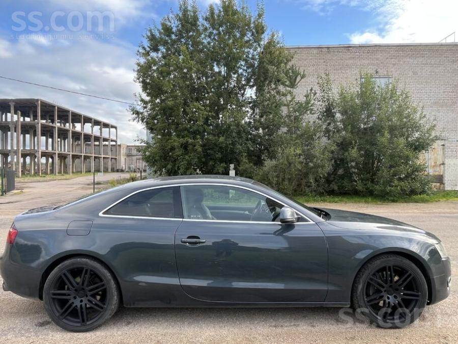 Grey Audi A5 2007 in Riga, with an engine capacity of 3.00 L and mileage of 330 thousand km for 6600 €, photo 8 on AUTOMOTO.COM.LV