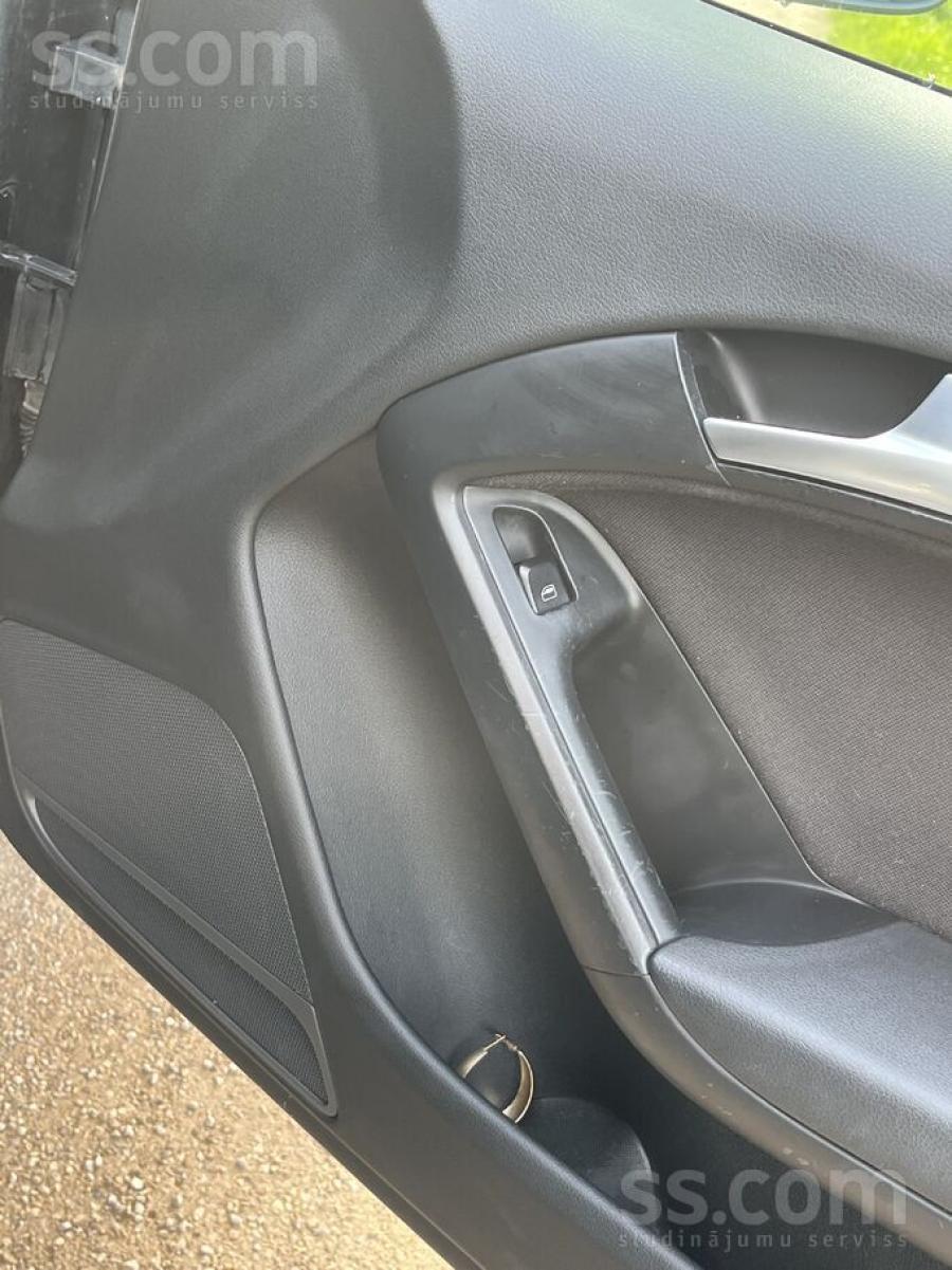 Grey Audi A5 2007 in Riga, with an engine capacity of 3.00 L and mileage of 330 thousand km for 6600 €, photo 14 on AUTOMOTO.COM.LV