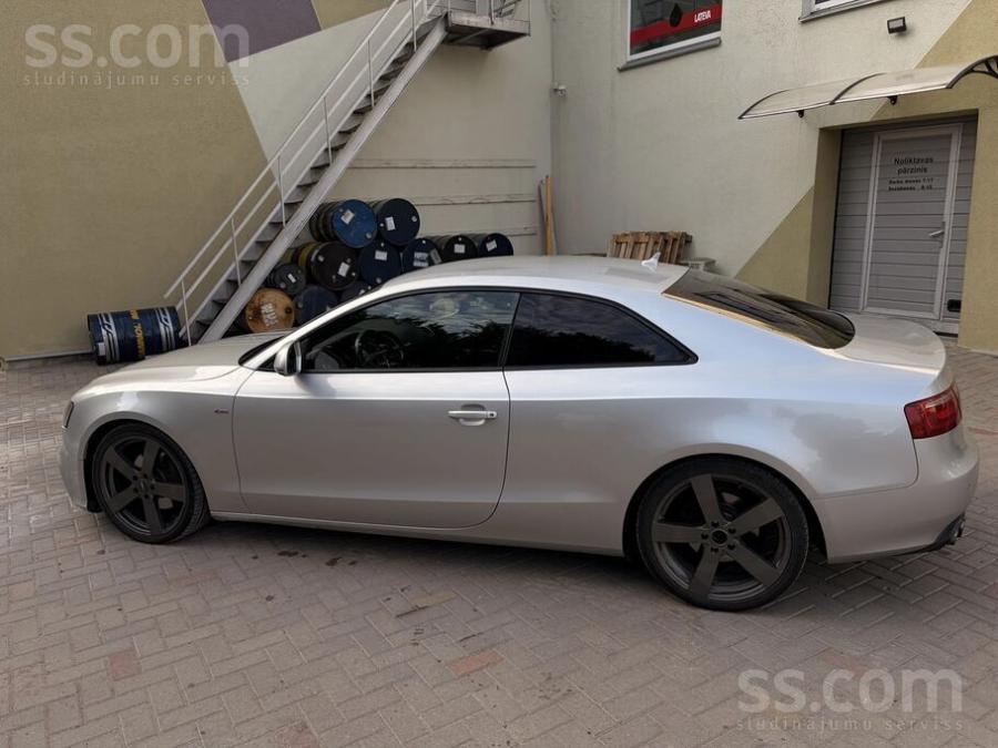Pelēks Audi A5 2007 Talsi, ar dzinēja tilpumu 3.00 L un nobraukumu 310 tūkst. km par 6500 €, foto 5 vietnē AUTOMOTO.COM.LV