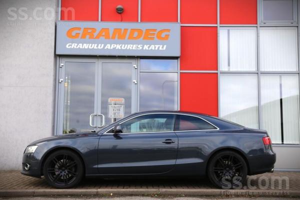Grey Audi A5 2007 in Riga, with an engine capacity of 3.00 L and mileage of 329 thousand km for 6495 €, photo 3 on AUTOMOTO.COM.LV