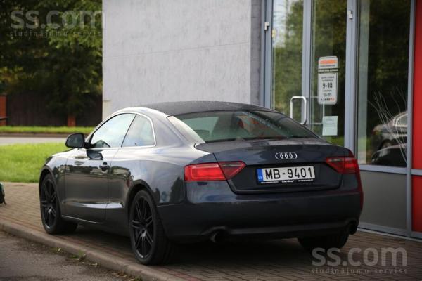 Grey Audi A5 2007 in Riga, with an engine capacity of 3.00 L and mileage of 329 thousand km for 6495 €, photo 6 on AUTOMOTO.COM.LV