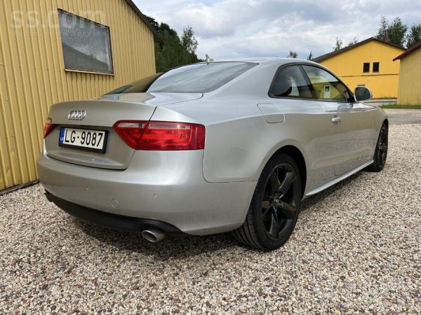 Grey Audi A5 2008 in Tukums, with an engine capacity of 2.70 L and mileage of 304 thousand km for 3990 €, photo 5 on AUTOMOTO.COM.LV