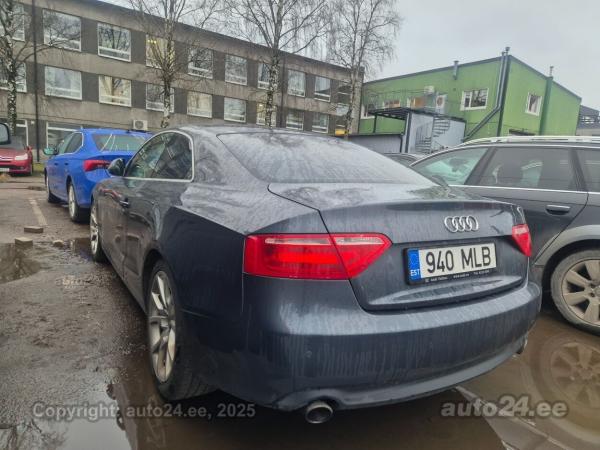 Pelēks Audi A5 2008 Tallina, ar dzinēja tilpumu 3.20 L un nobraukumu 320 tūkst. km par 2500 €, foto 4 vietnē AUTOMOTO.COM.LV