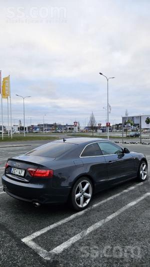 Grey Audi A5 2008 in Riga, with an engine capacity of 3.00 L and mileage of 286 thousand km for 6500 €, photo 5 on AUTOMOTO.COM.LV