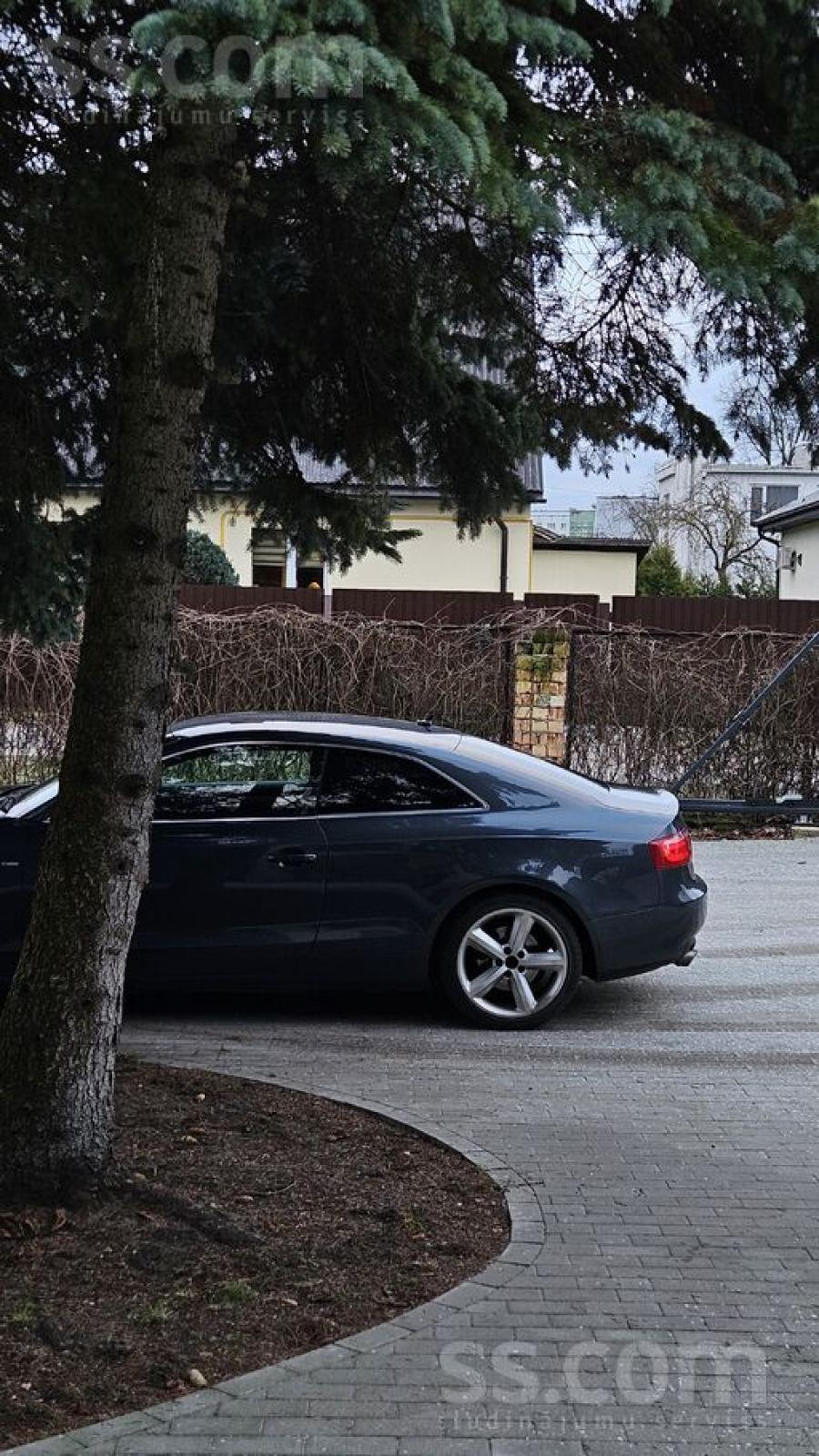 Grey Audi A5 2008 in Riga, with an engine capacity of 3.00 L and mileage of 286 thousand km for 6500 €, photo 30 on AUTOMOTO.COM.LV