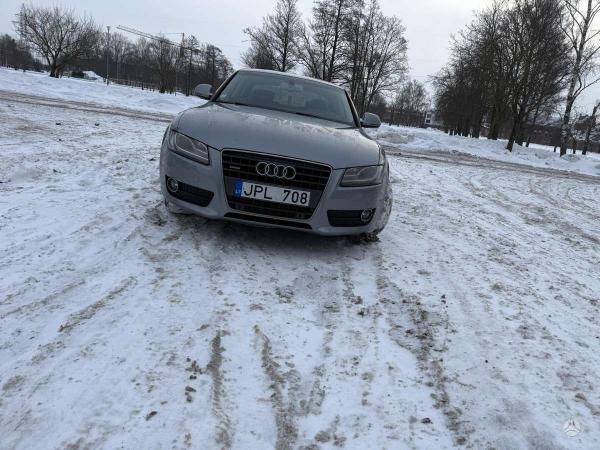 Pelēks Audi A5 2008 Klaipėda, ar dzinēja tilpumu 2.97 L un nobraukumu 290 tūkst. km par 4750 €, foto 3 vietnē AUTOMOTO.COM.LV