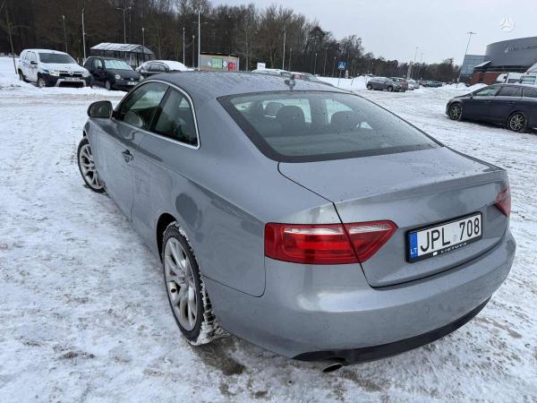 Pelēks Audi A5 2008 Klaipėda, ar dzinēja tilpumu 2.97 L un nobraukumu 290 tūkst. km par 4750 €, foto 5 vietnē AUTOMOTO.COM.LV