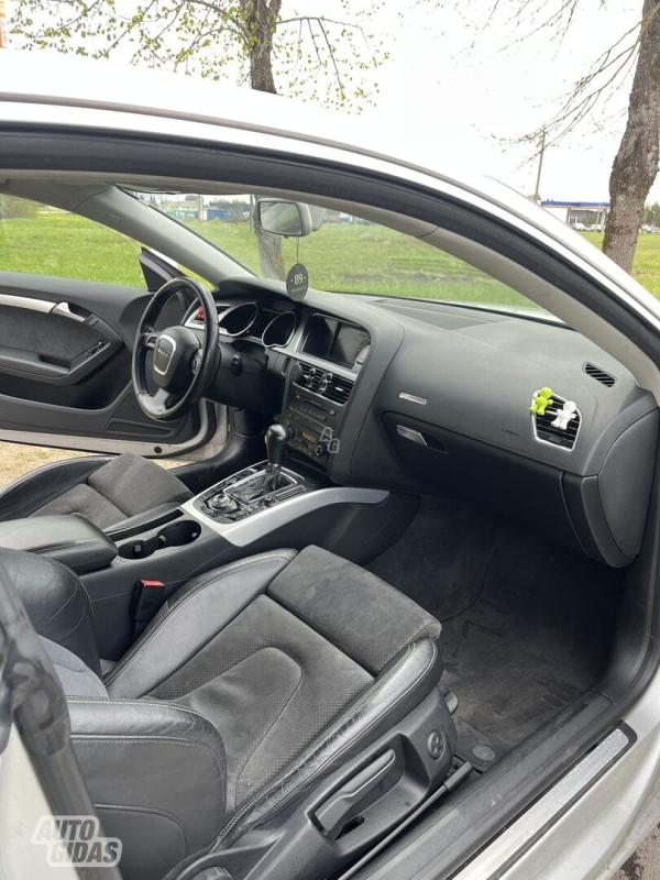 Grey Audi A5 2008 in Silale, with an engine capacity of 2.70 L and mileage of 390 thousand km for 5200 €, photo 5 on AUTOMOTO.COM.LV