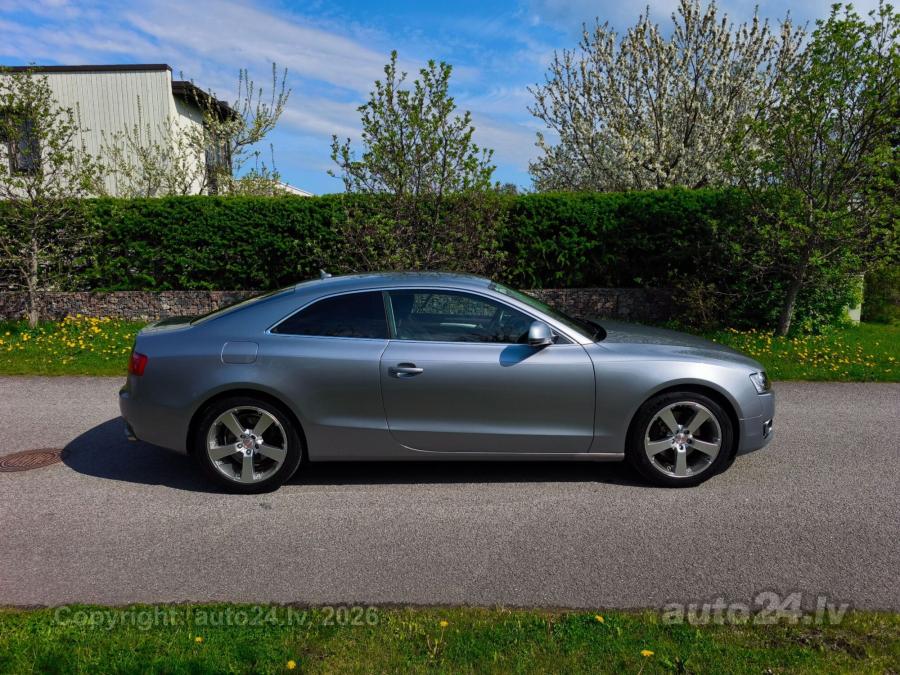 Pelēks Audi A5 2008 Tallina, ar dzinēja tilpumu 2.70 L un nobraukumu 293 tūkst. km par 6500 €, foto 8 vietnē AUTOMOTO.COM.LV