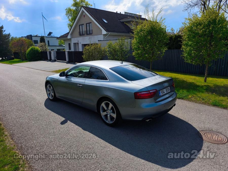 Pelēks Audi A5 2008 Tallina, ar dzinēja tilpumu 2.70 L un nobraukumu 293 tūkst. km par 6500 €, foto 13 vietnē AUTOMOTO.COM.LV