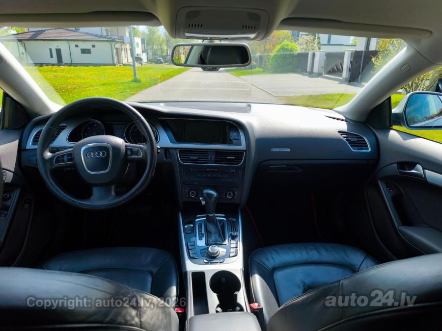 Pelēks Audi A5 2008 Tallina, ar dzinēja tilpumu 2.70 L un nobraukumu 293 tūkst. km par 6500 €, foto 15 vietnē AUTOMOTO.COM.LV