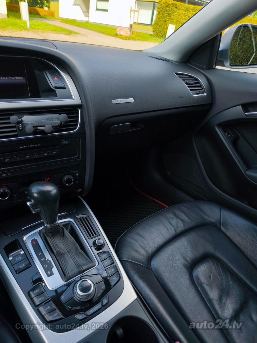 Pelēks Audi A5 2008 Tallina, ar dzinēja tilpumu 2.70 L un nobraukumu 293 tūkst. km par 6500 €, foto 19 vietnē AUTOMOTO.COM.LV